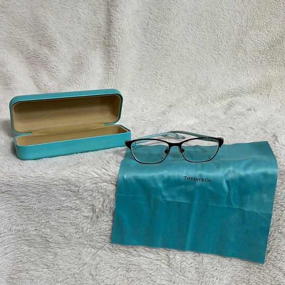 Tiffany & Co. | Accessories | Auth Tiffany And Co Glasses With Case ...